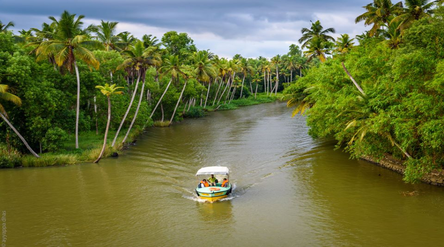 Backwater Destinations of Kerala, Best Kerala Backwaters Destination